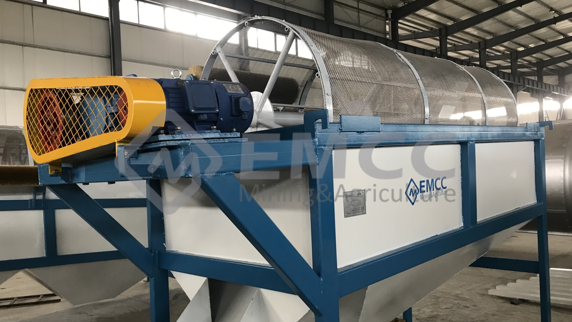 Screening equipment - EMCC